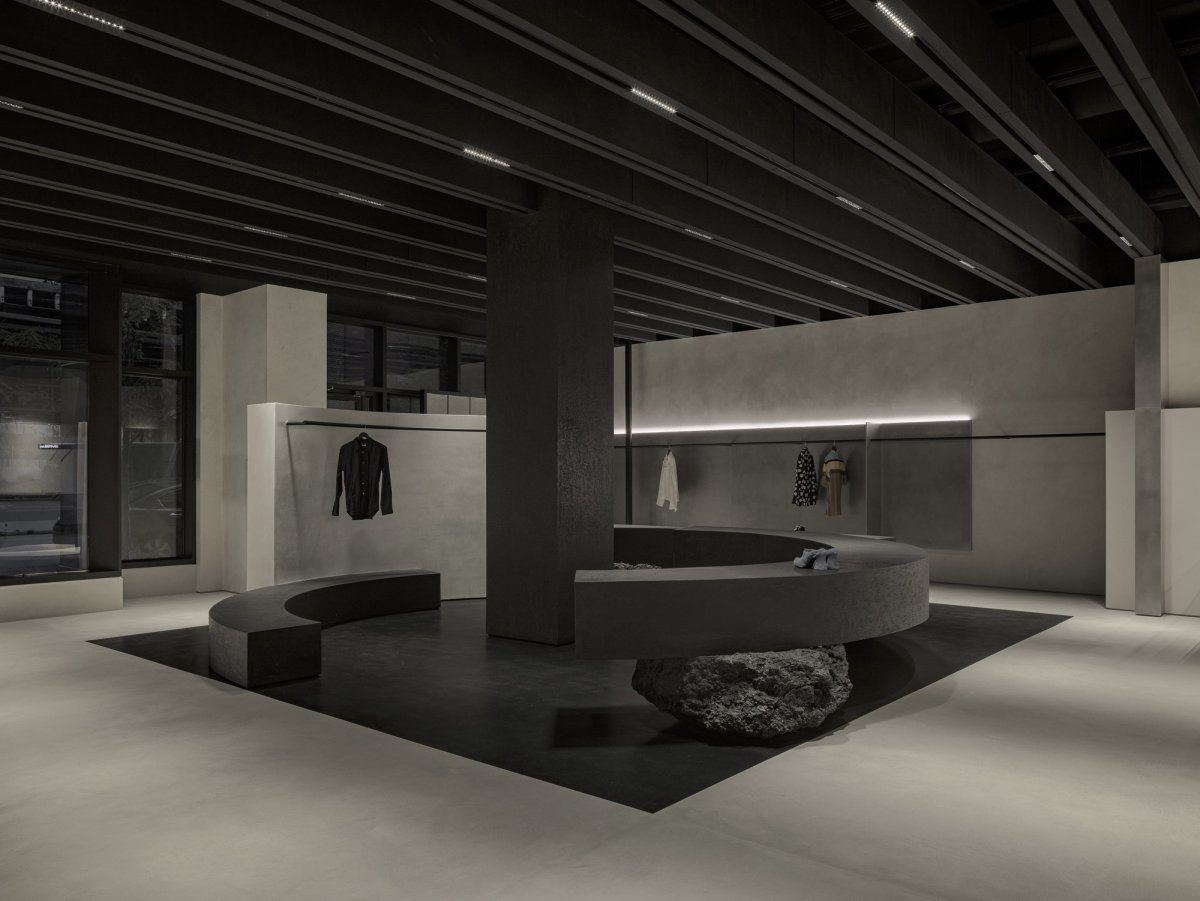 YinjiSpace - WGNB x SVRN Store Chicago